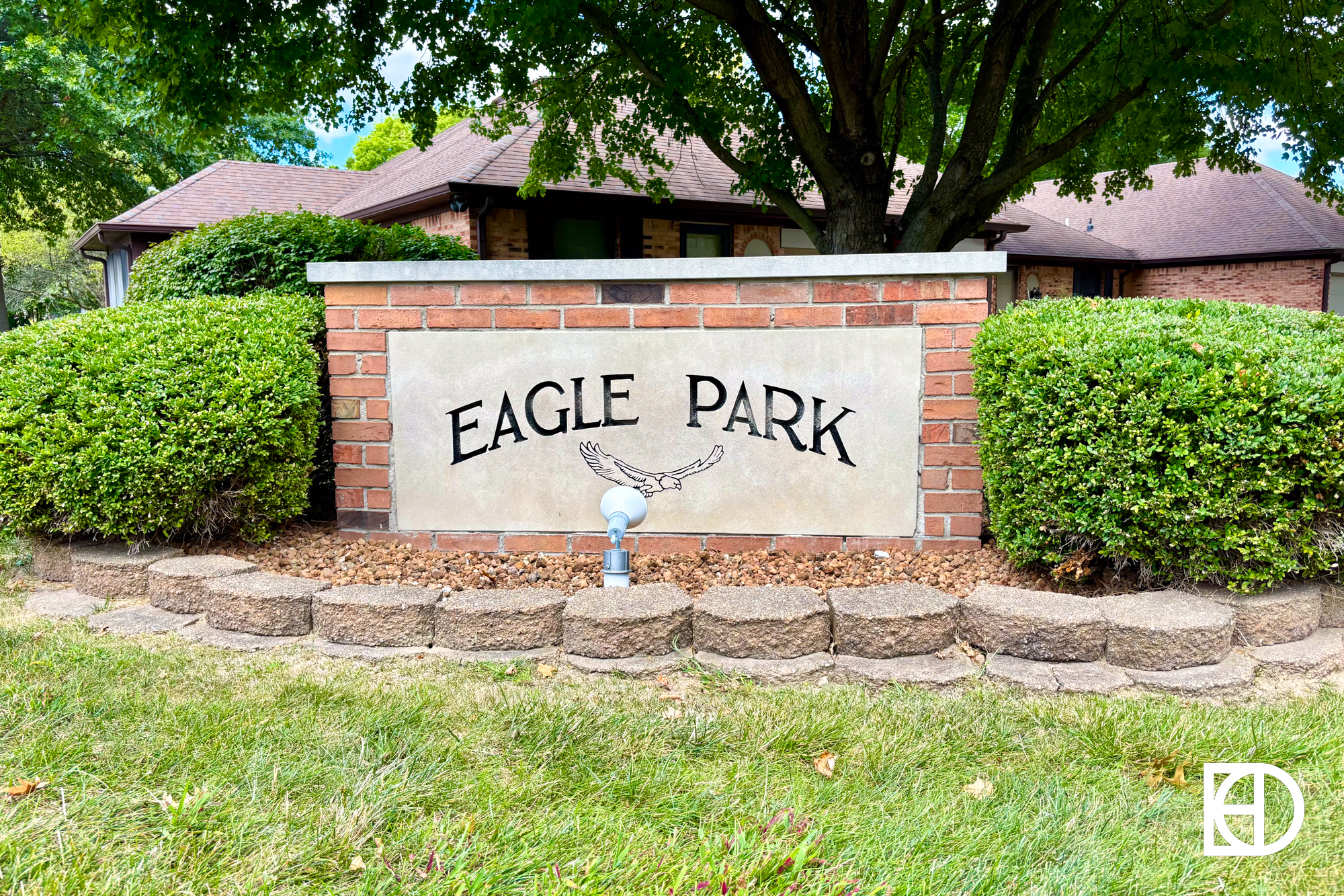 Eagle Park — Dwellane
