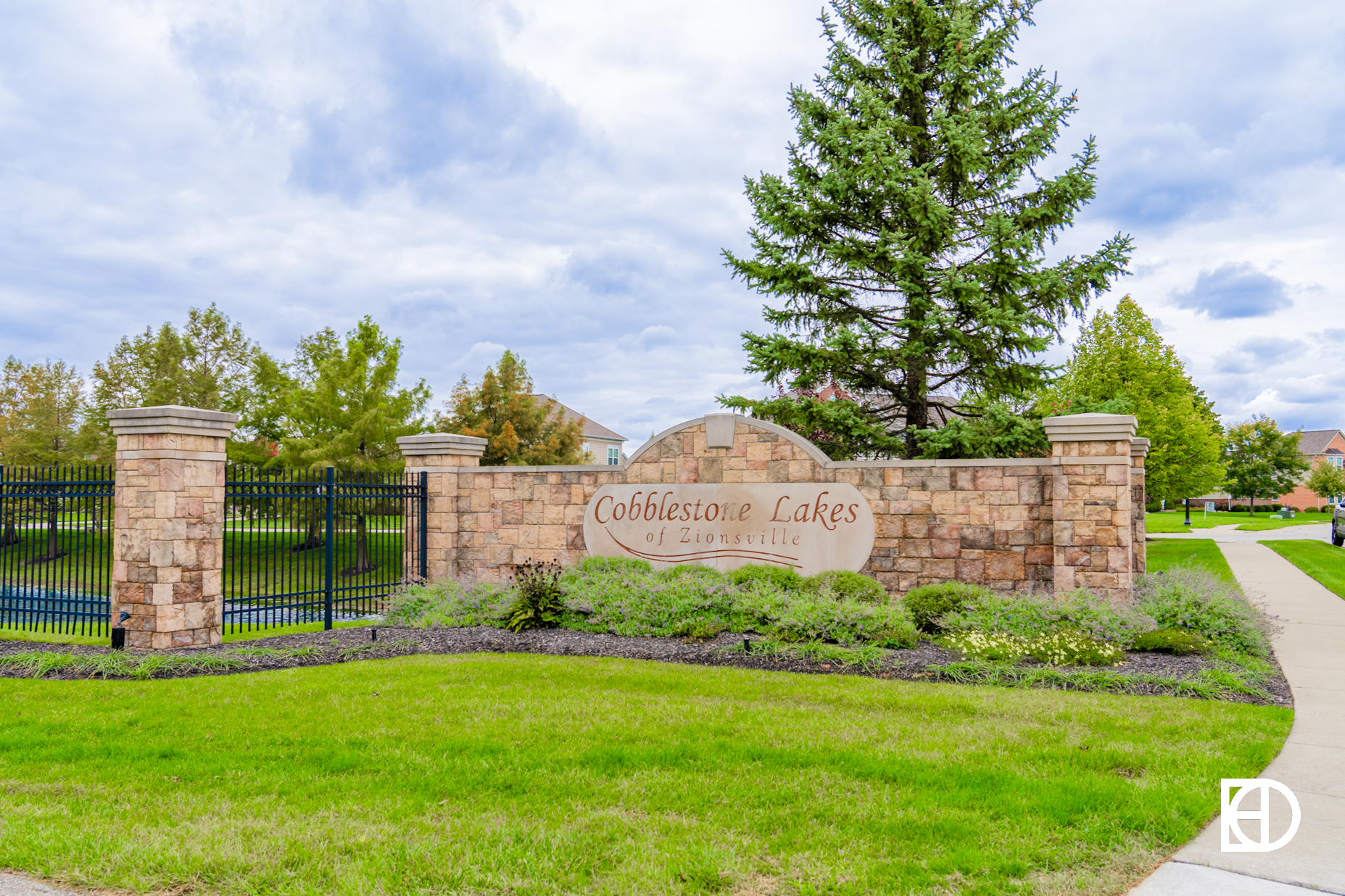 Cobblestone Lakes — Dwellane